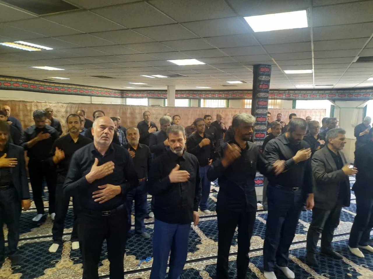برگزاری مراسم سوگواری به مناسبت سومین روز شهادت امام حسین ع در موسسه